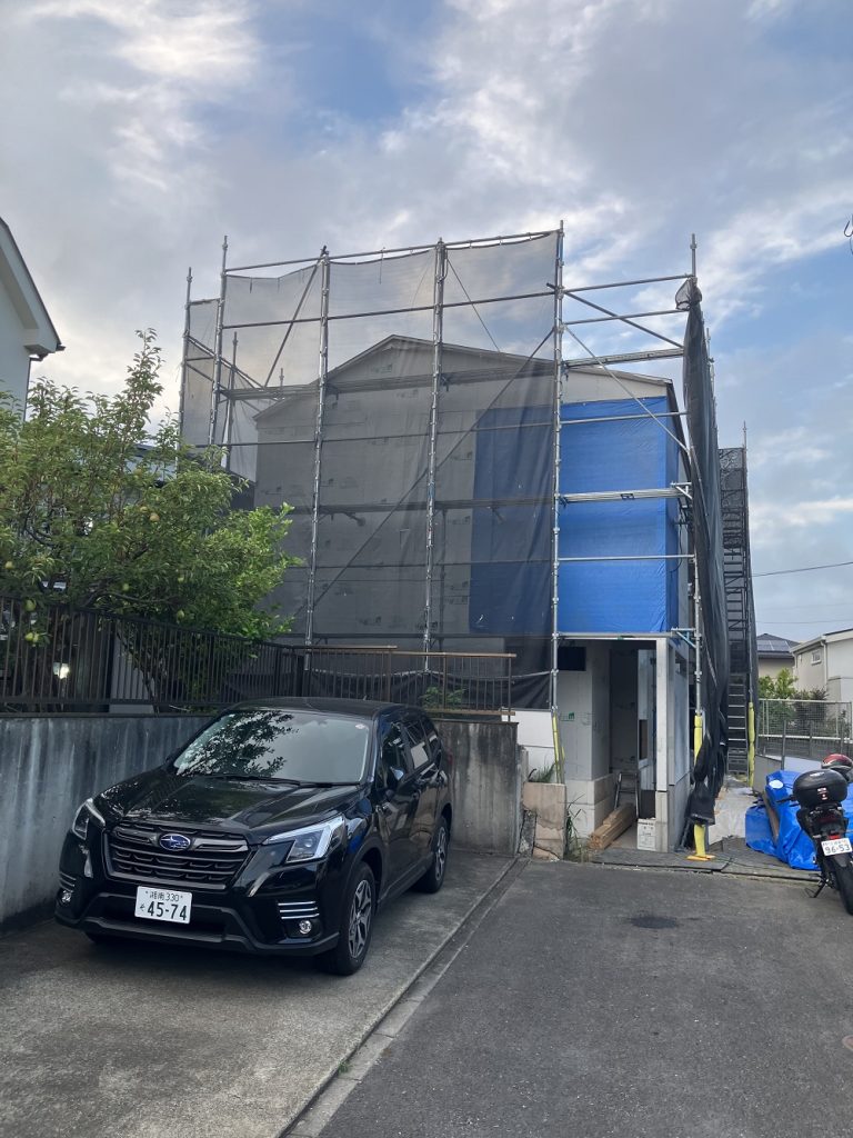 ecomoふどうさん鵠沼藤が谷の土地上棟！！ - 一級建築士事務所ecomo 不動産ブログ